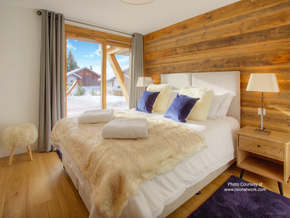Ski Chalet Packages, Furnishing and Accessories - Chalet Shop